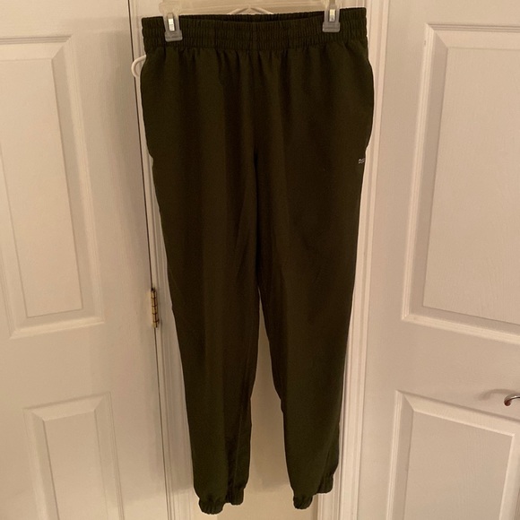 DSG | Pants | Dsg Medium Olive Green Windbreaker Joggers | Poshmark